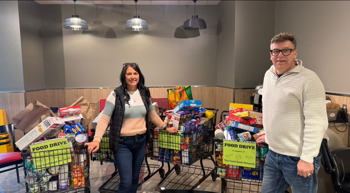 Members of USJE Local 90051 Support Foodbank during Thanksgiving ...